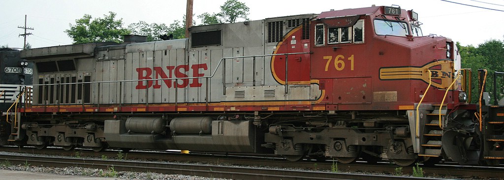 BNSF 761